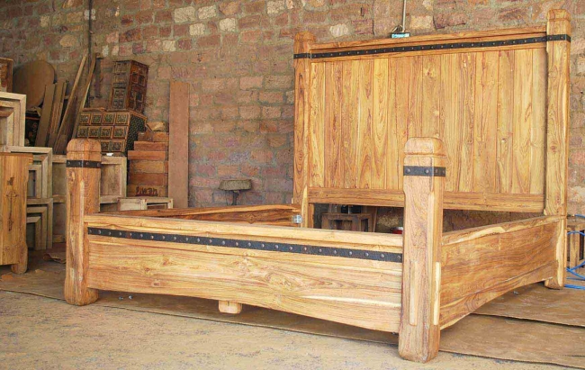 Leela - Teak Wood Bed, Indian Old Teak Wood Bed - Teak Furniture